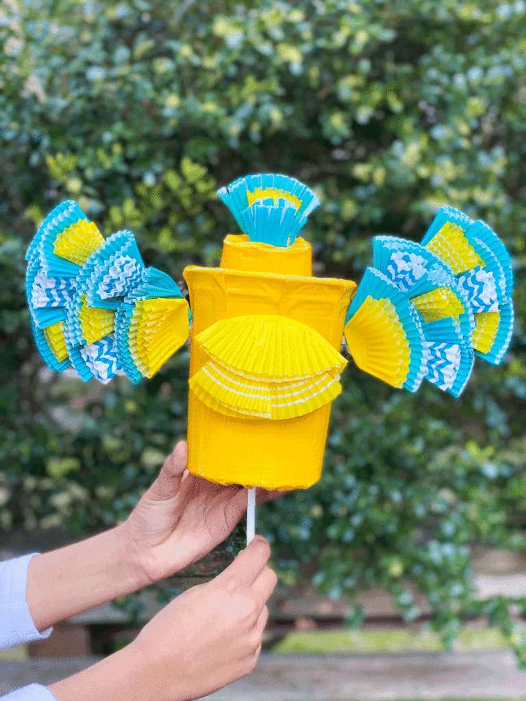 DIY Flying Bird Puppet • Craft a Bird Puppet